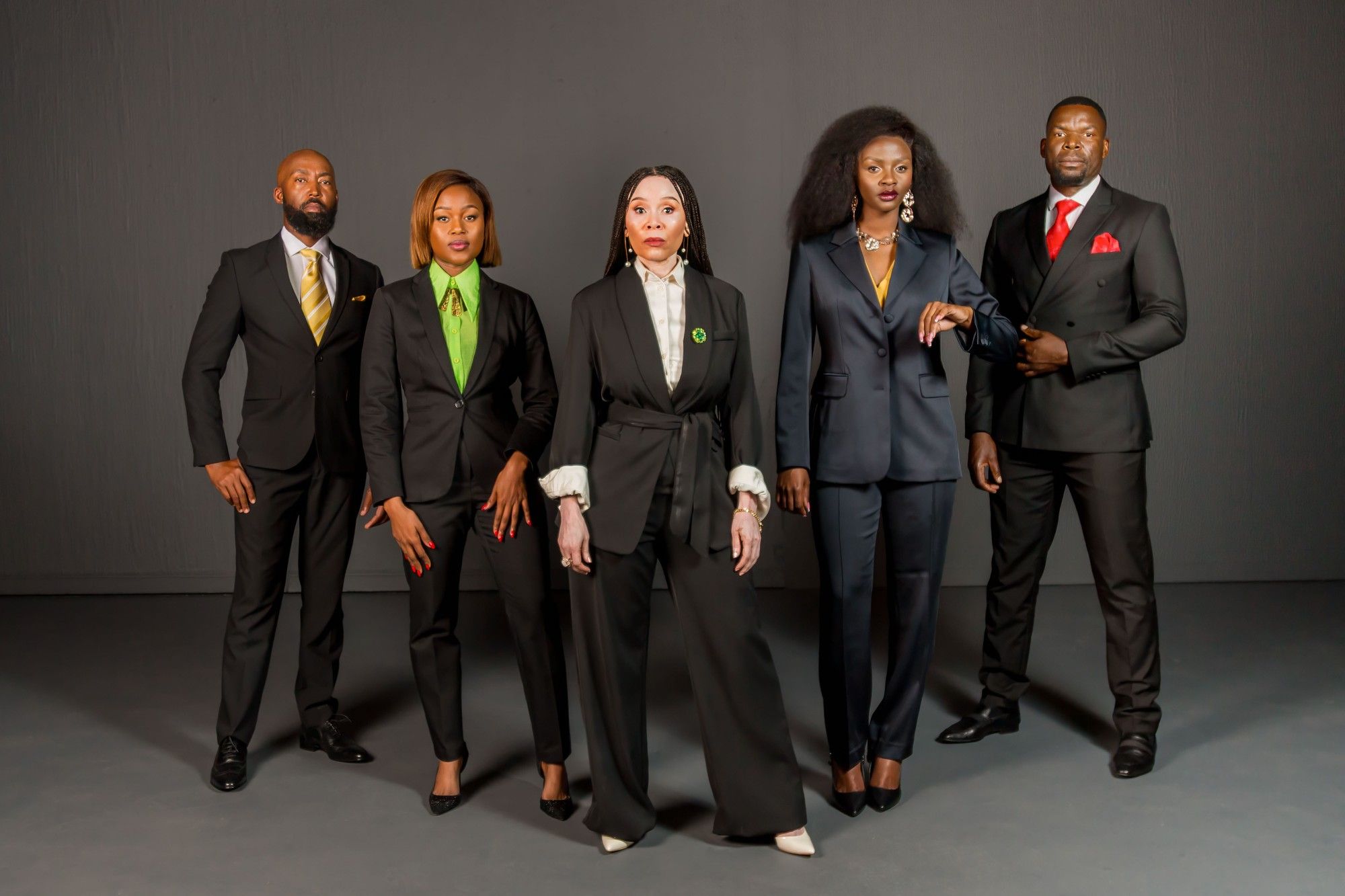 Umunyu abalingisi beqeda kuqopha iMuvhango