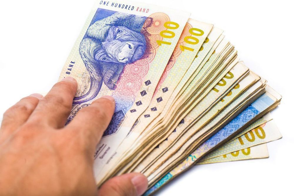Umkikizo uphenduke isililo kudutshulwa abakhongi