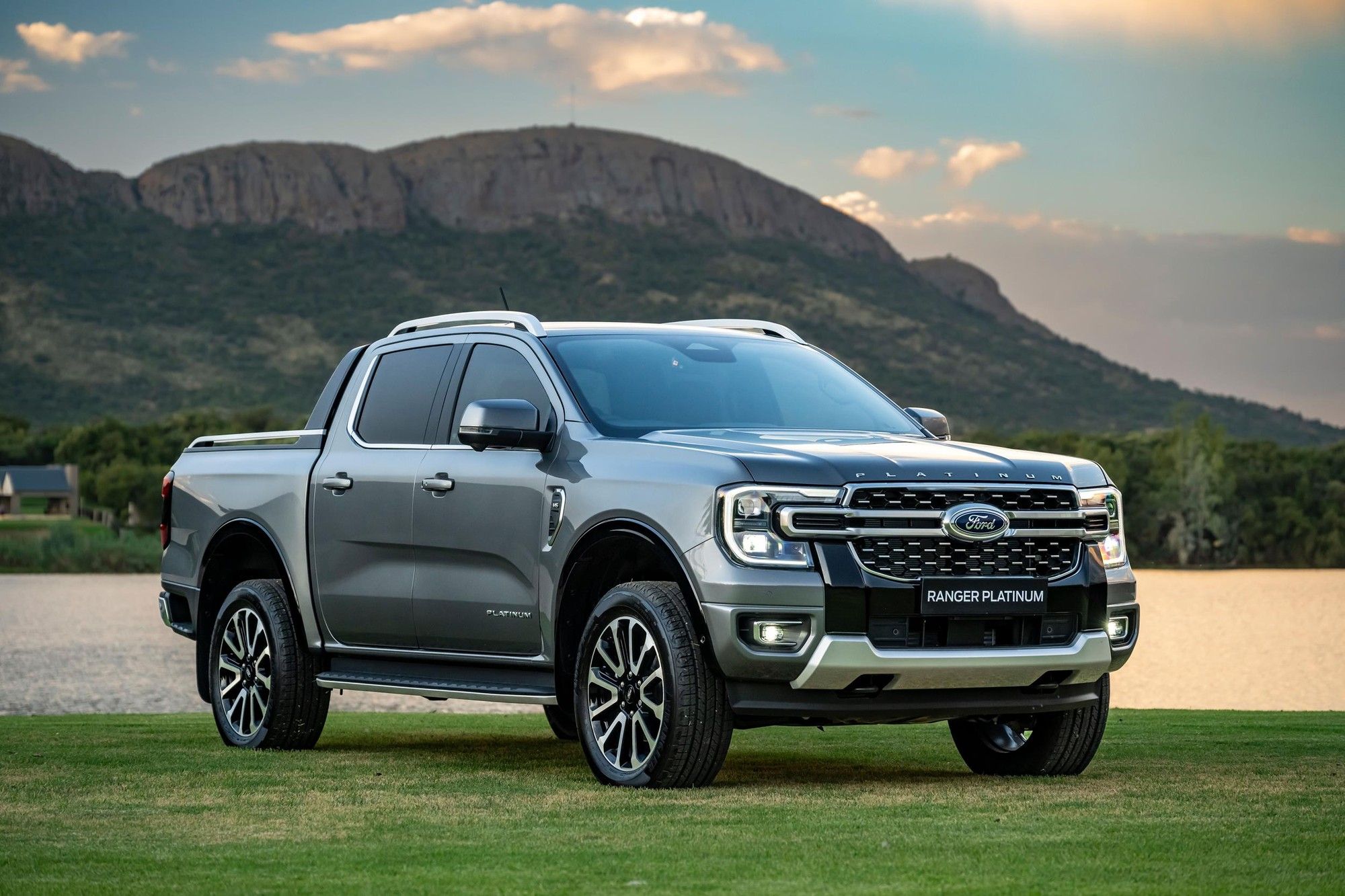 DRIVEN: New Ford Ranger Platinum is the snazziest bakkie on the block