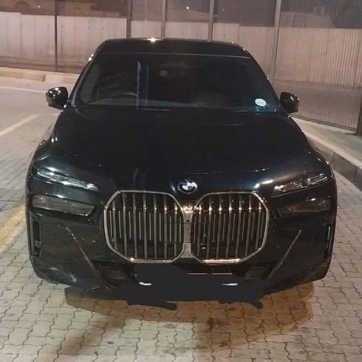 Man arrested at Beitbridge border, driving 'stolen' luxury BMW into ...