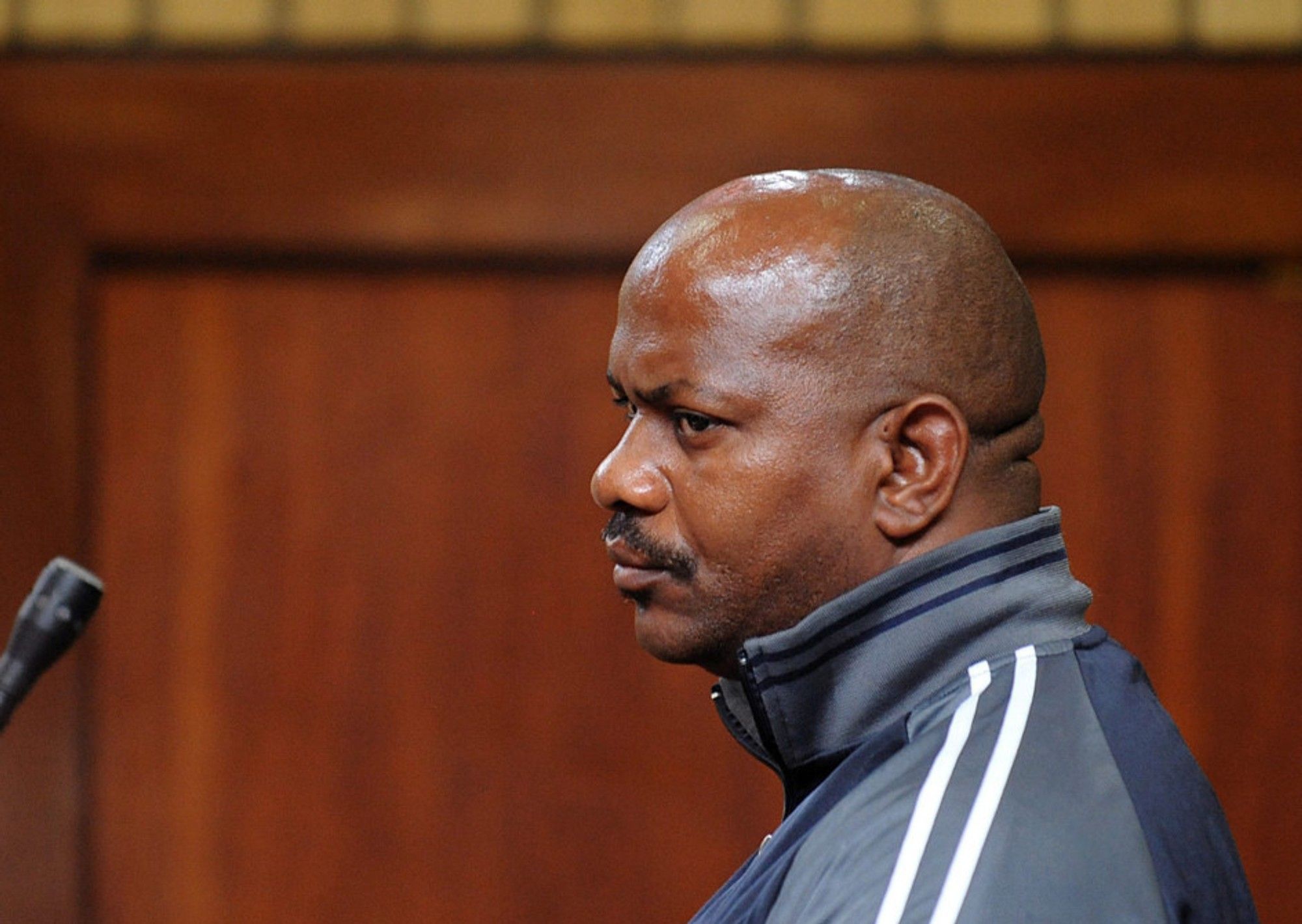 Blue-light driver jailed for 5 years