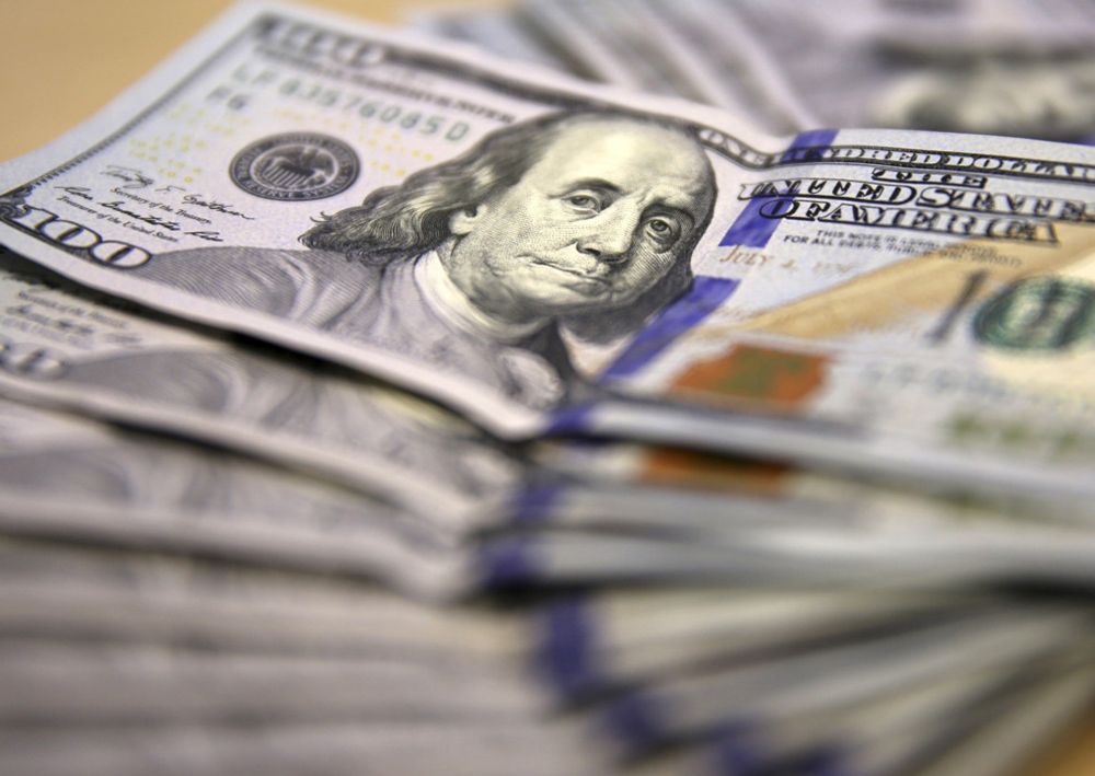 Charter to buy Time Warner Cable