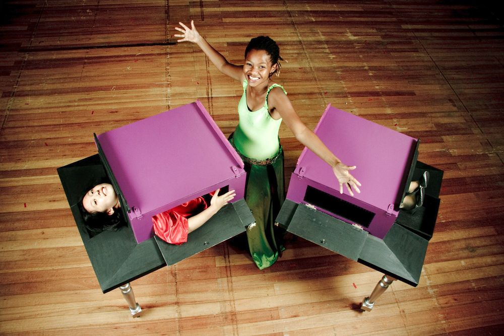 Artscape hosts College of Magic’s family show