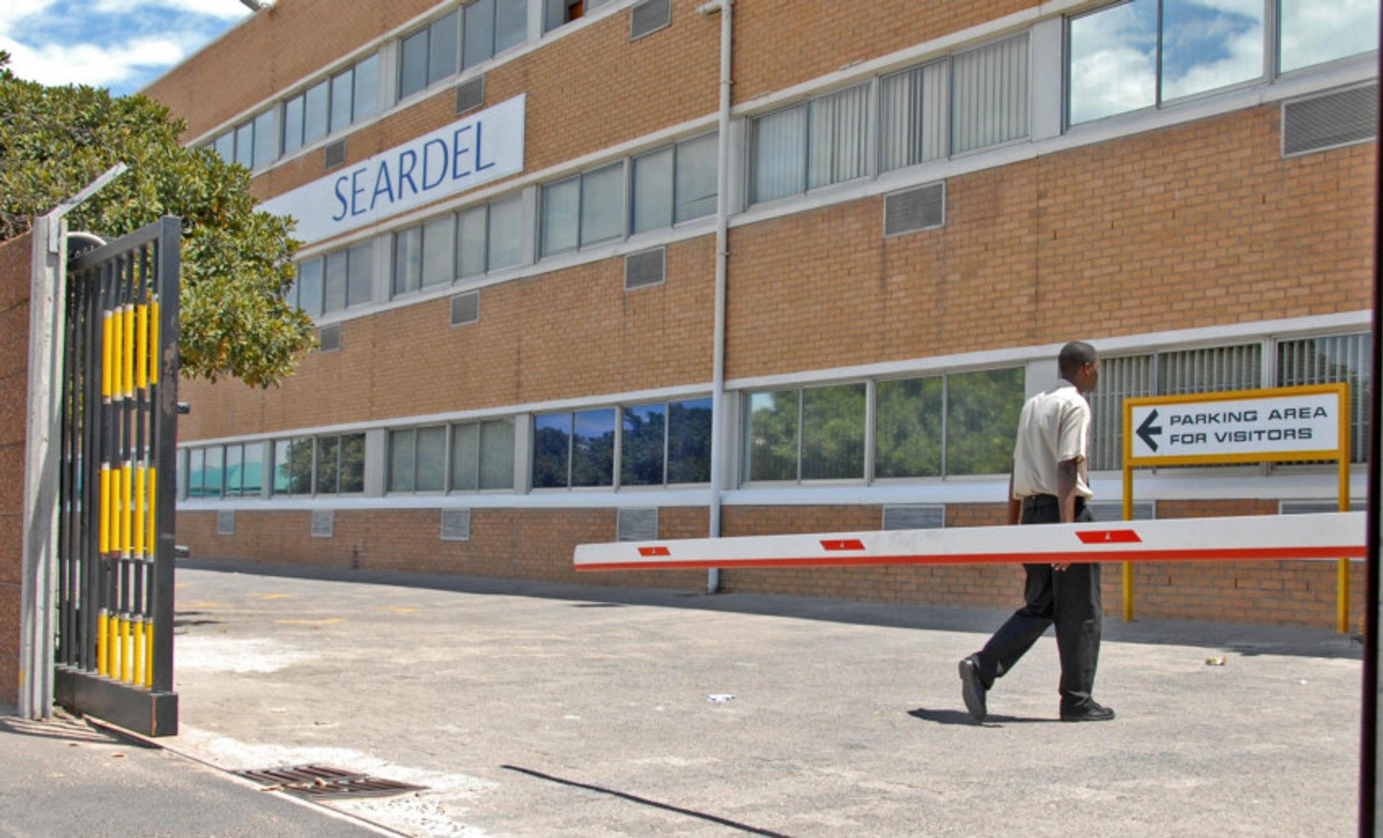 Sactwu fights Seardel job losses that lift value