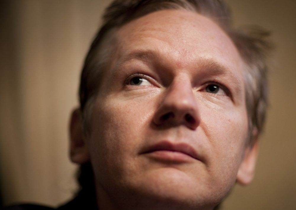 WikiLeaks founder says may seek Swiss asylum