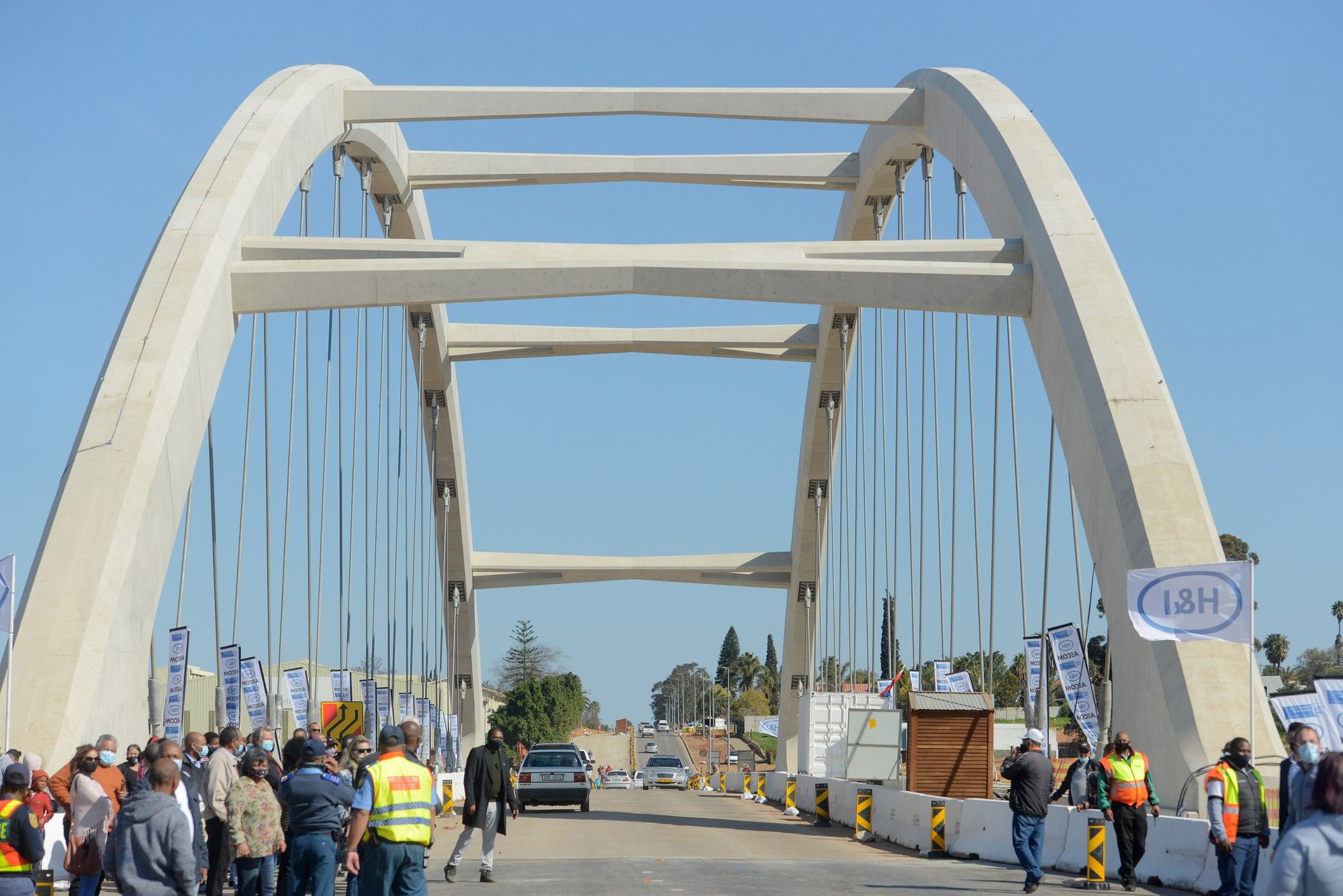 Ashton Arch Bridge: Modern state-of-the-art bridge worth R130m ...