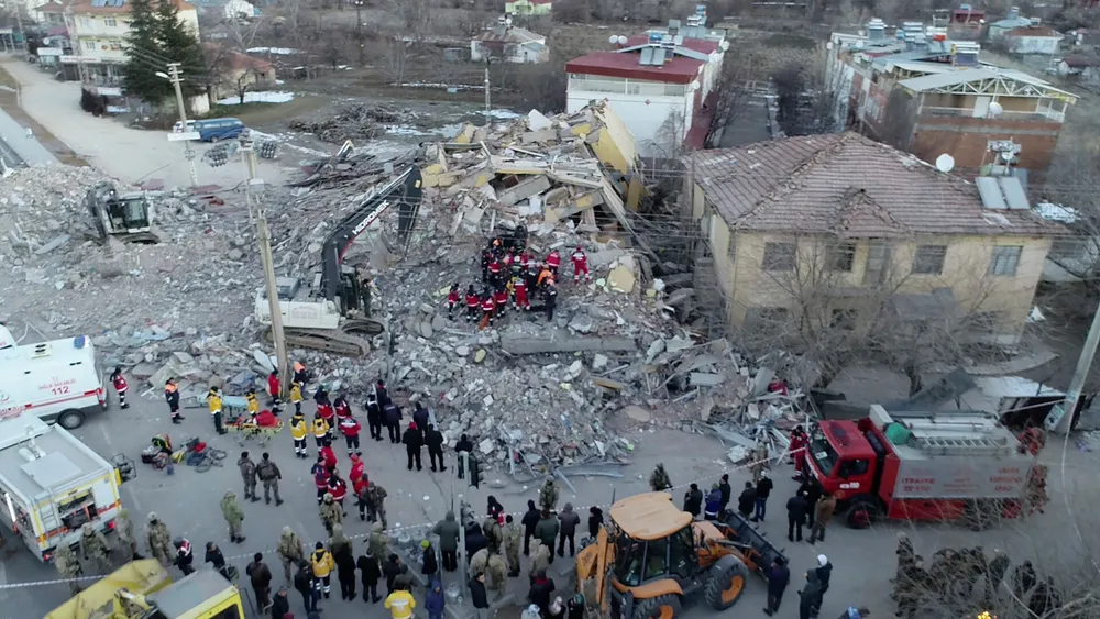 Rescuers dig for survivors after Turkey quake kills at least 29