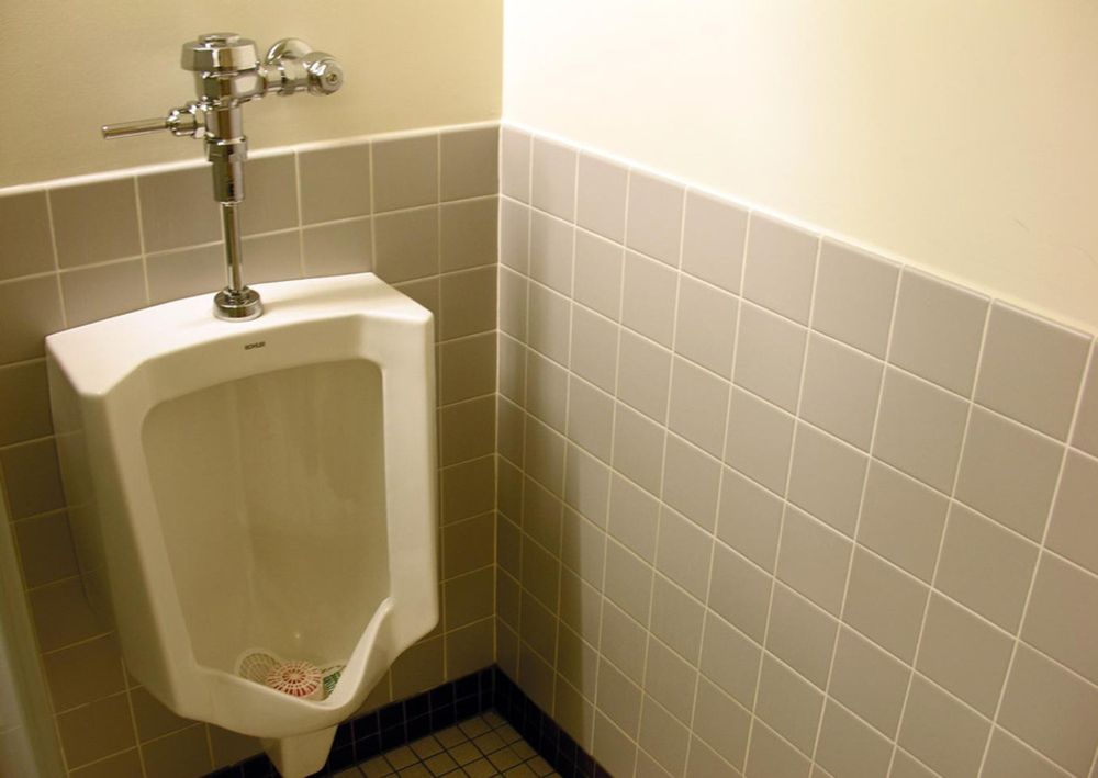 Talking urinal may help in DUI fight