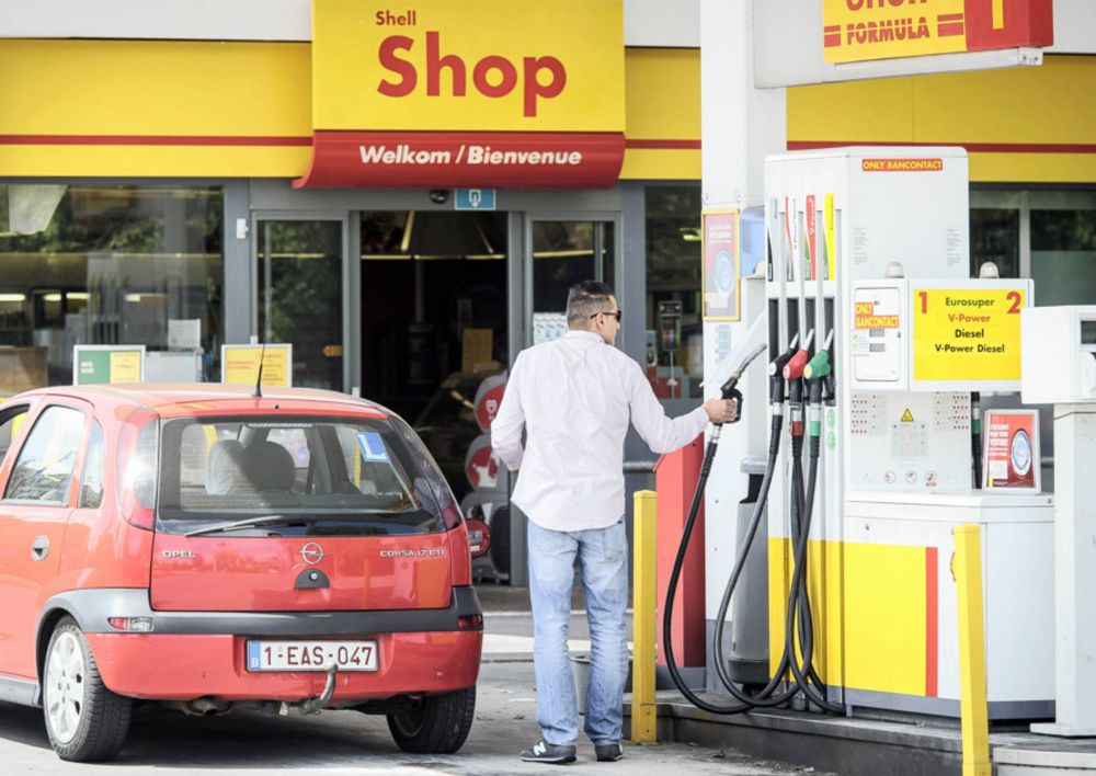 Shell misses estimates as capital spending rises