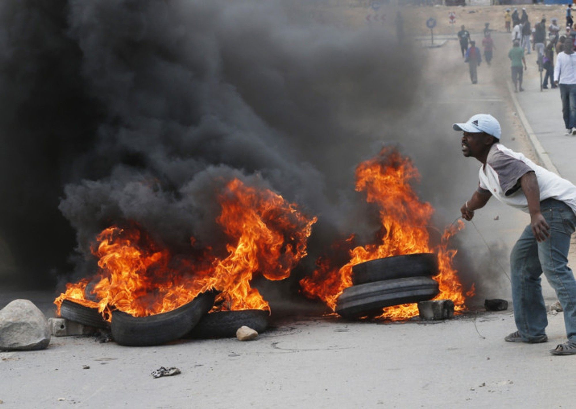 De Doorns threatens to flare up