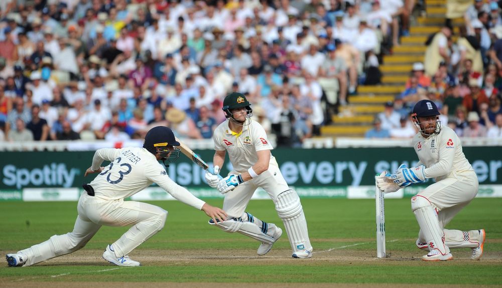 Smith in ominous form and could decide tense Ashes test