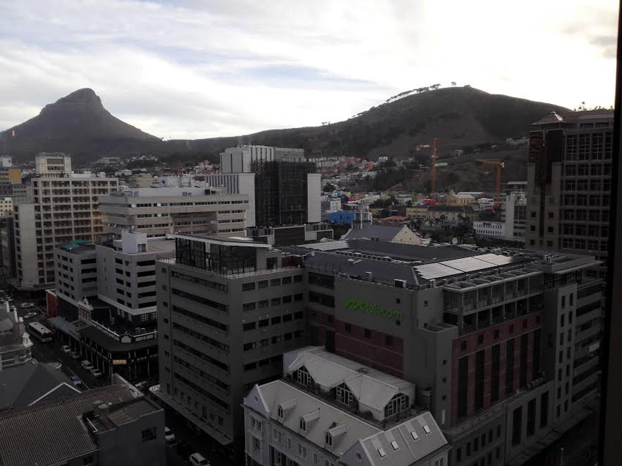 Cool off at the new Radisson Blu Hotel and Residence, Cape Town CBD