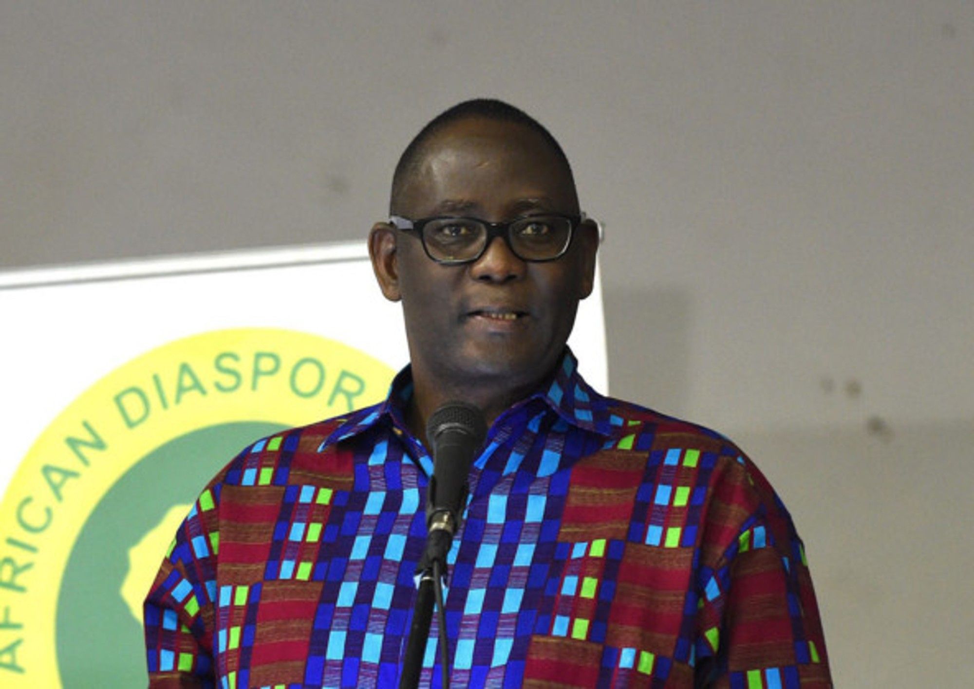 The country is vibrating - Vavi