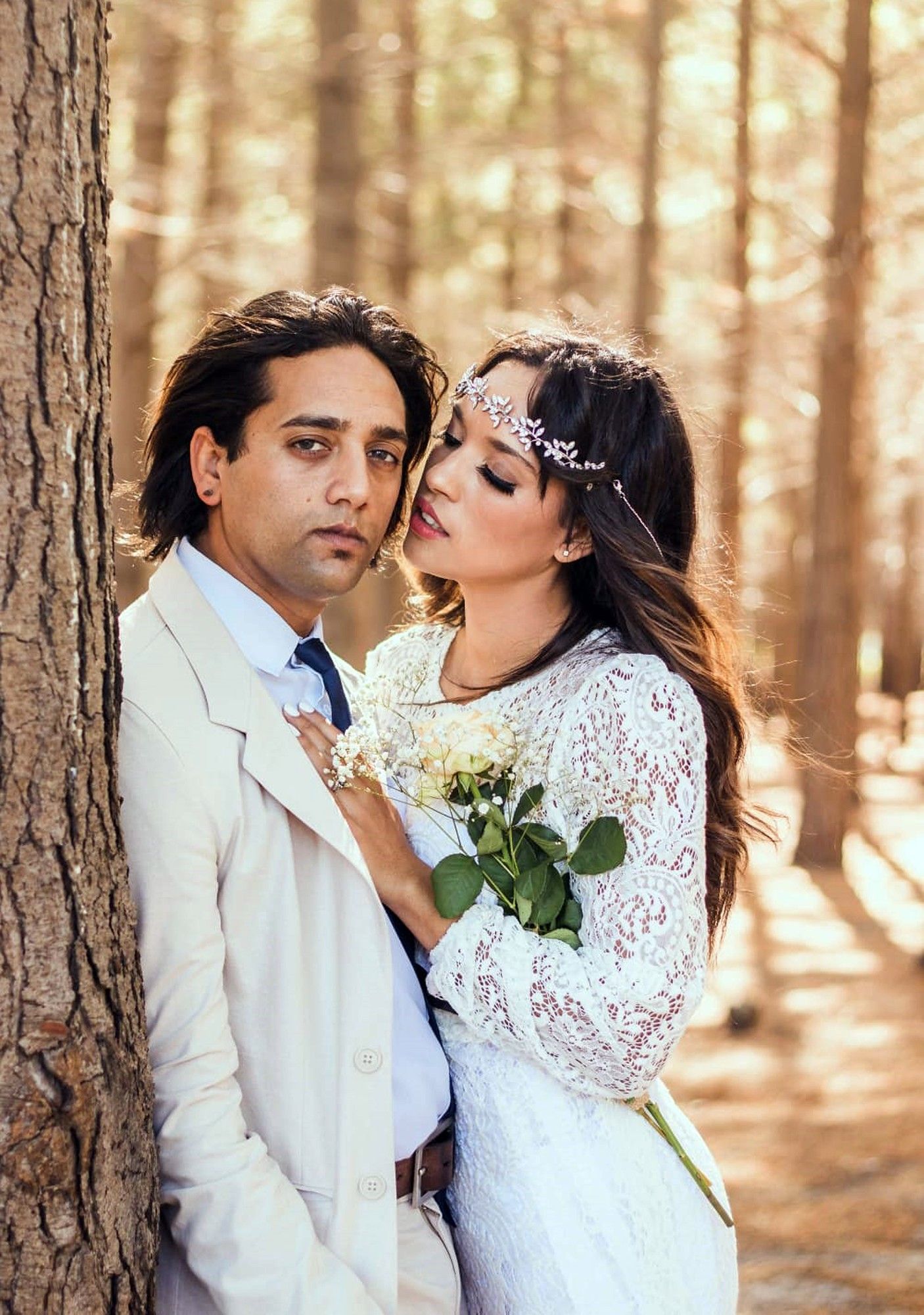 [PICS] The wedding singer: Vezz, the bus busker, marries sweetheart