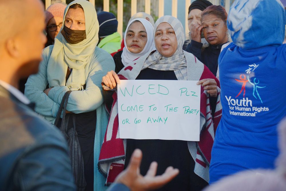 ‘It’s falling apart!’ Parents close Cape Town school over safety ...