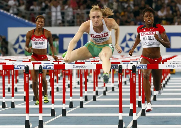 Pearson reaces to 110m hurdles title