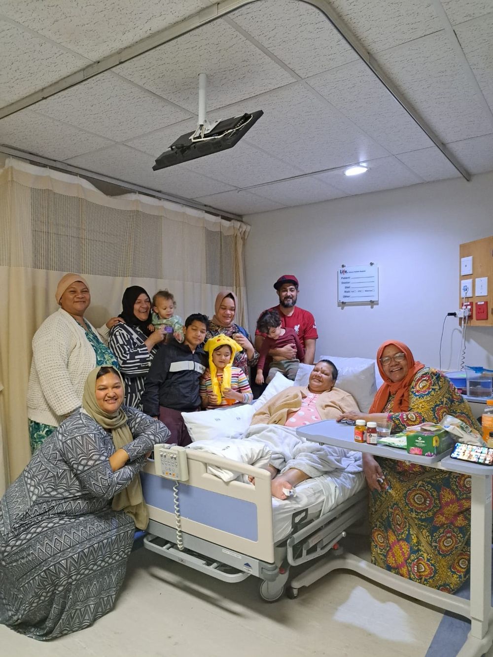 Thanks a million: Donors raise R725k for medical costs of celebrity ...