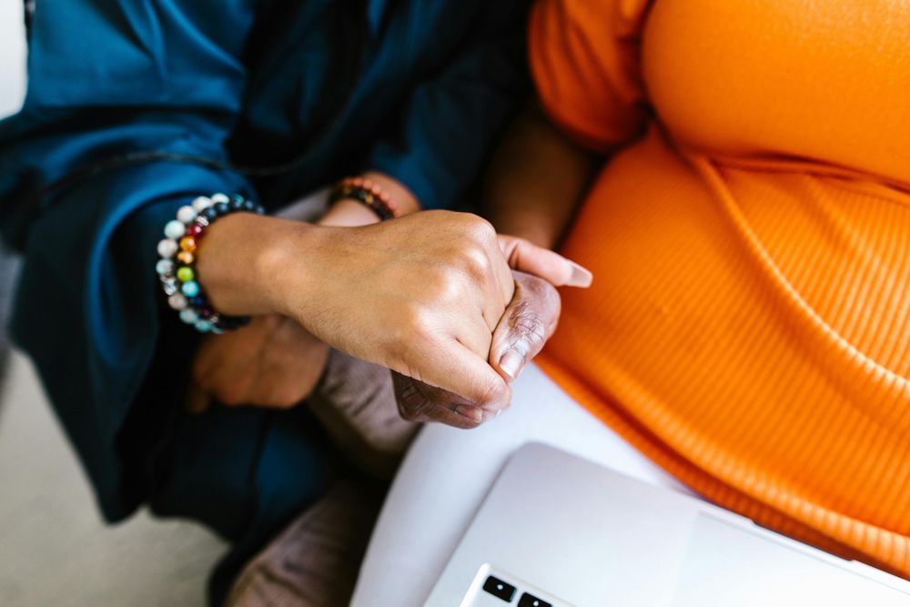 Breaking the silence: why many childhood sexual abuse survivors speak ...