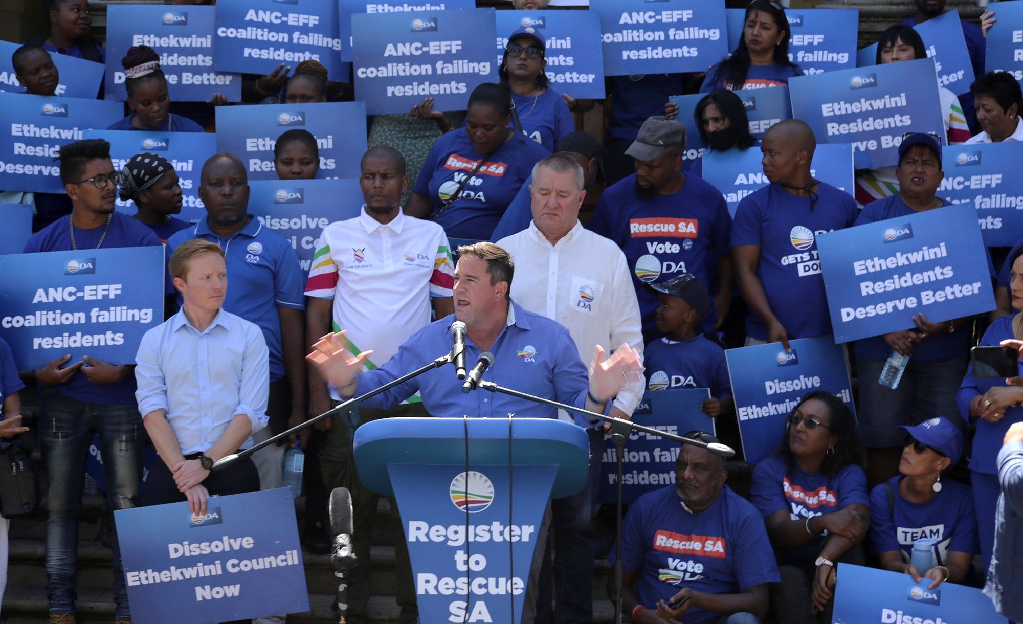 DA launches election campaign