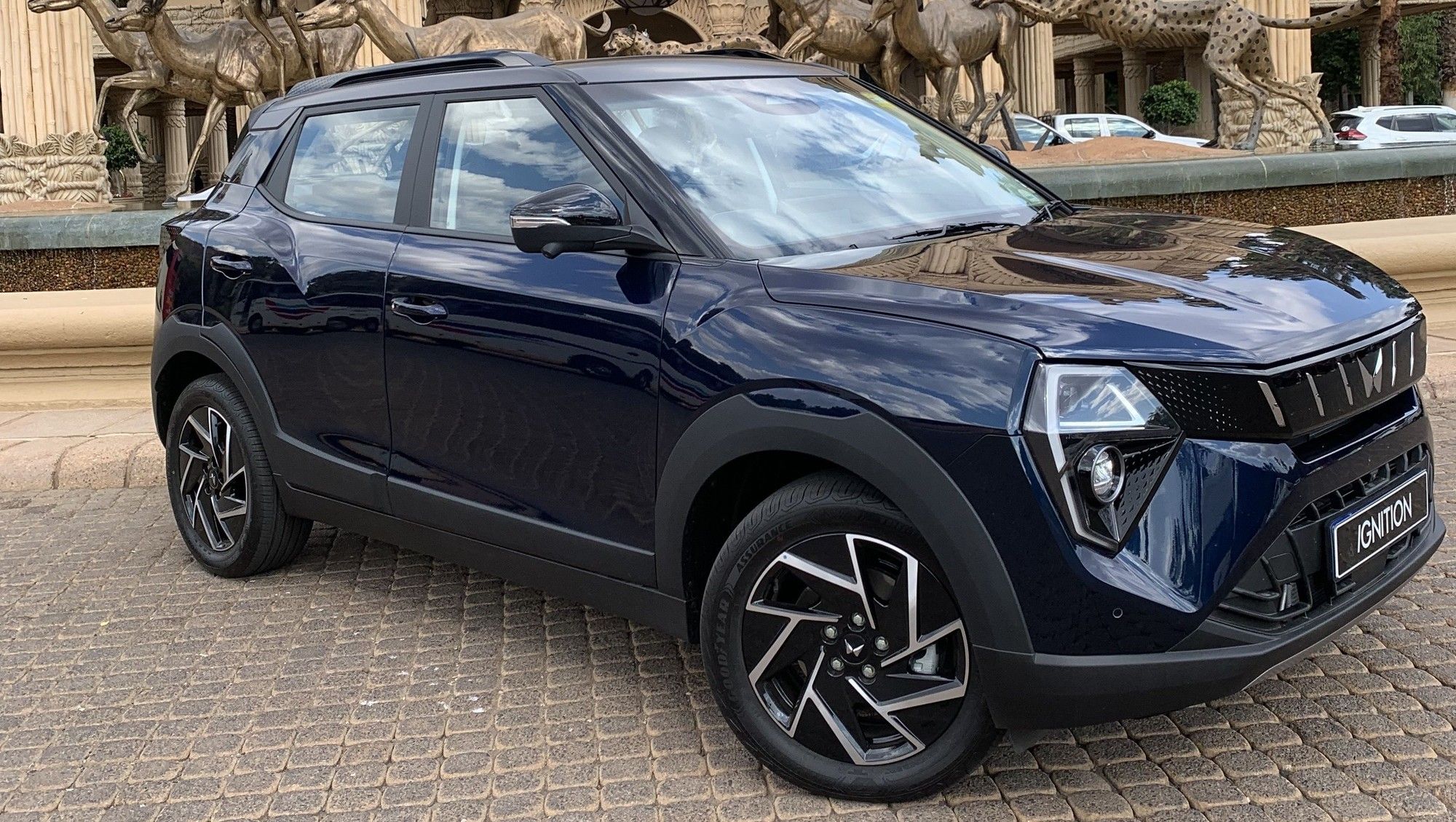 The Mahindra XUV 3X0 is a compact SUV that’s big on features. But ...