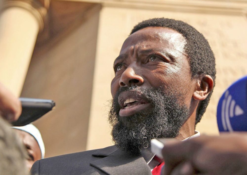 King in hospital after hunger strike