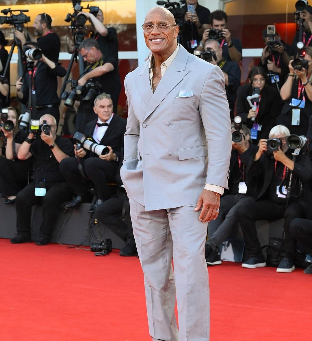 Dwayne Johnson gets ripped: The Rock's weight loss journey for 'The ...