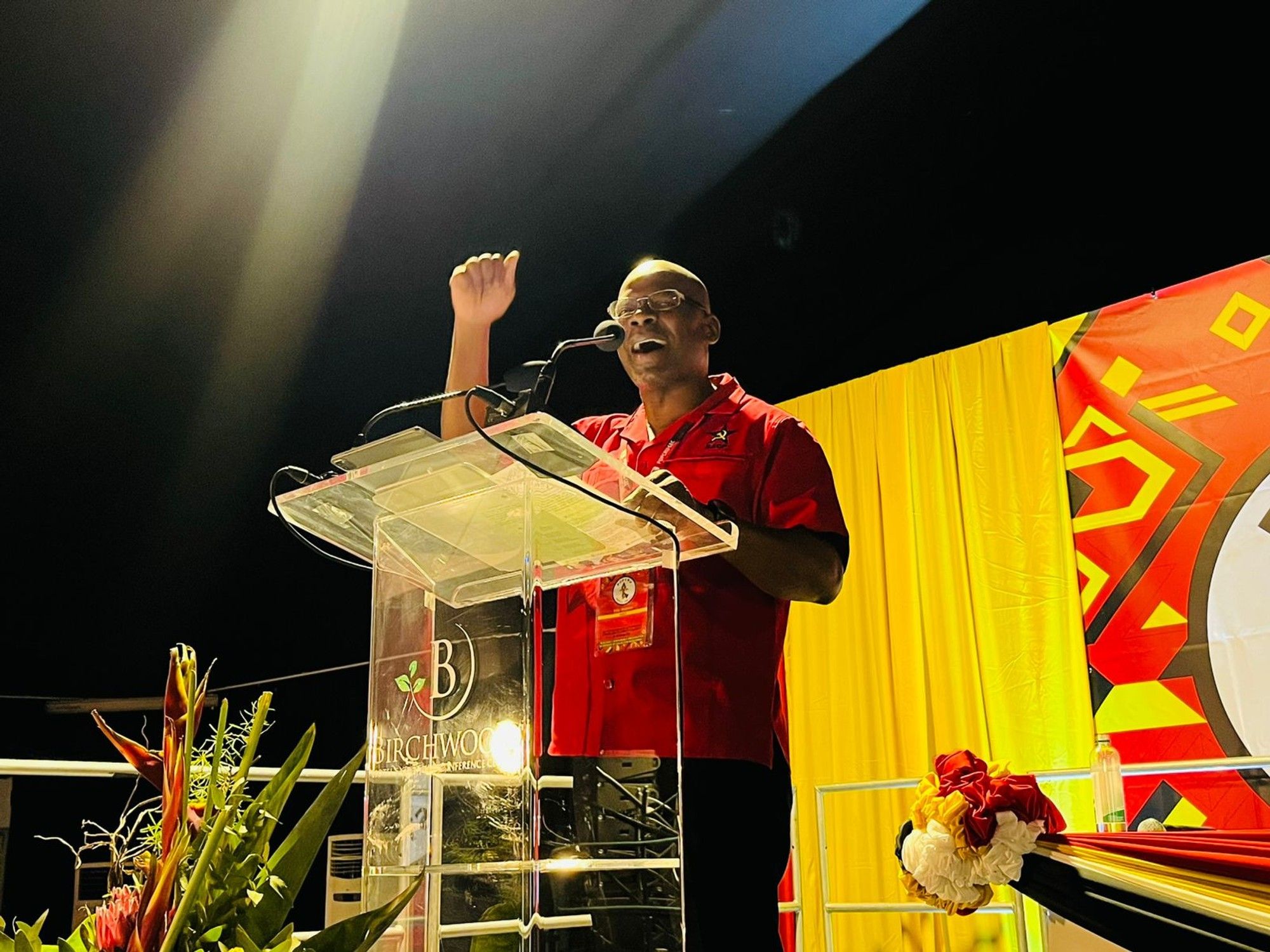 Solly Mapaila claims ANC is afraid of Helen Zille