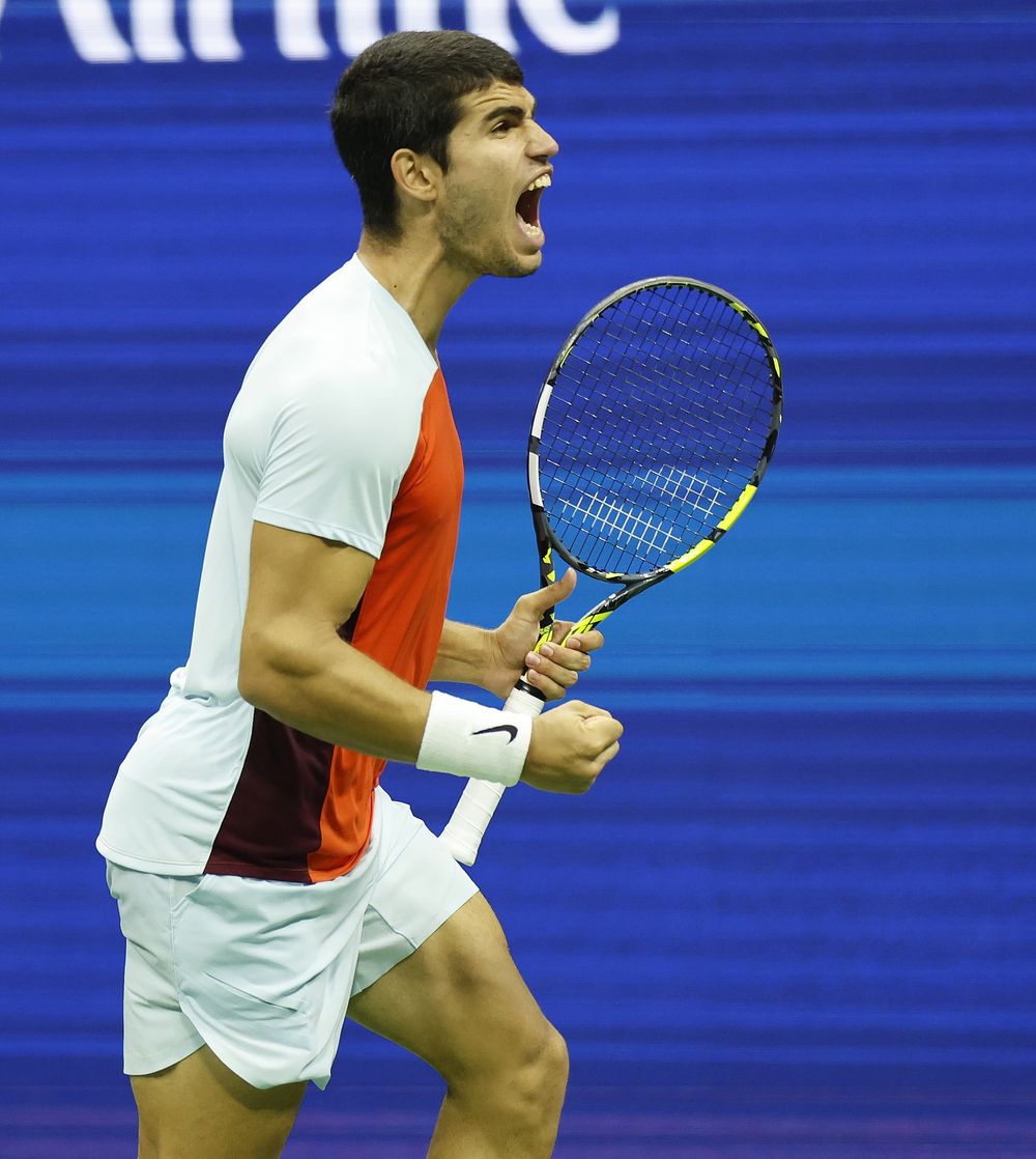 WATCH: Carlos Alcaraz sets up US Open title clash with Casper Ruud