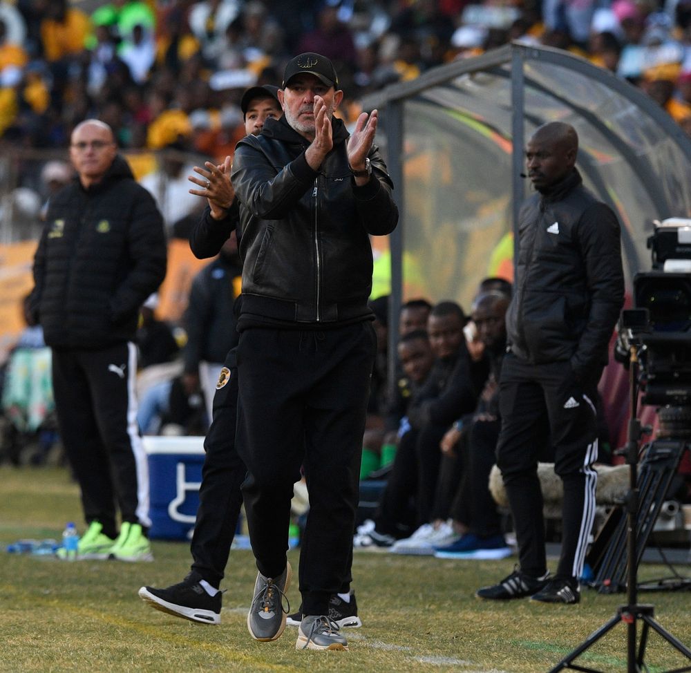 Is Nasreddine Nabi mimicking the great Alex Ferguson at Kaizer Chiefs?