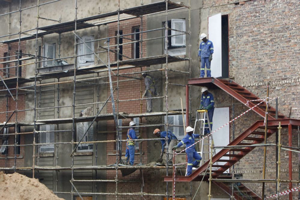 Sars set to put squeeze on building contractors