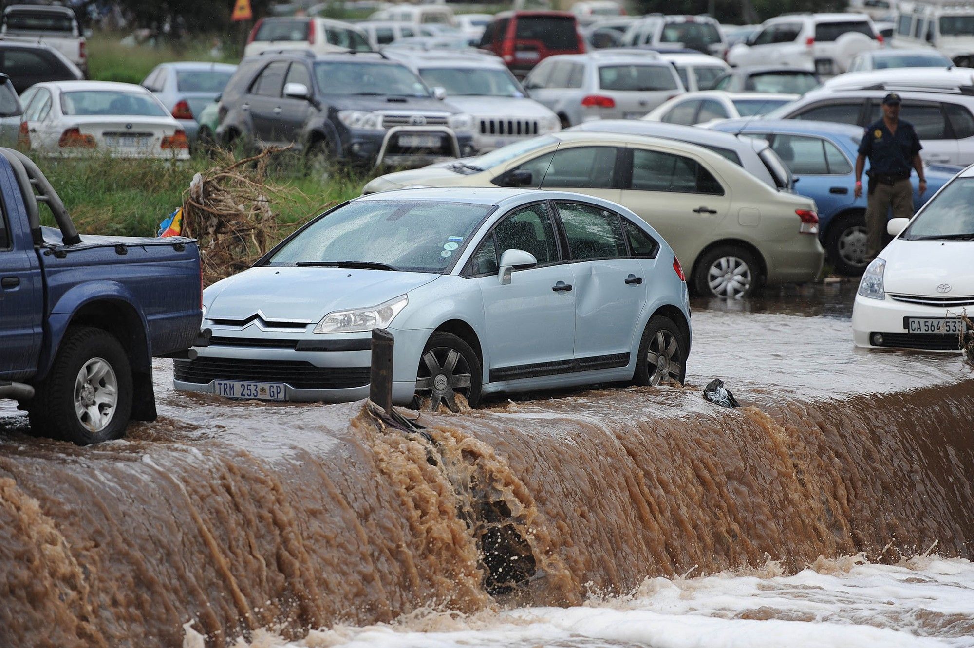 LOOK: More rain and thunderstorms on the way for Gauteng and central ...