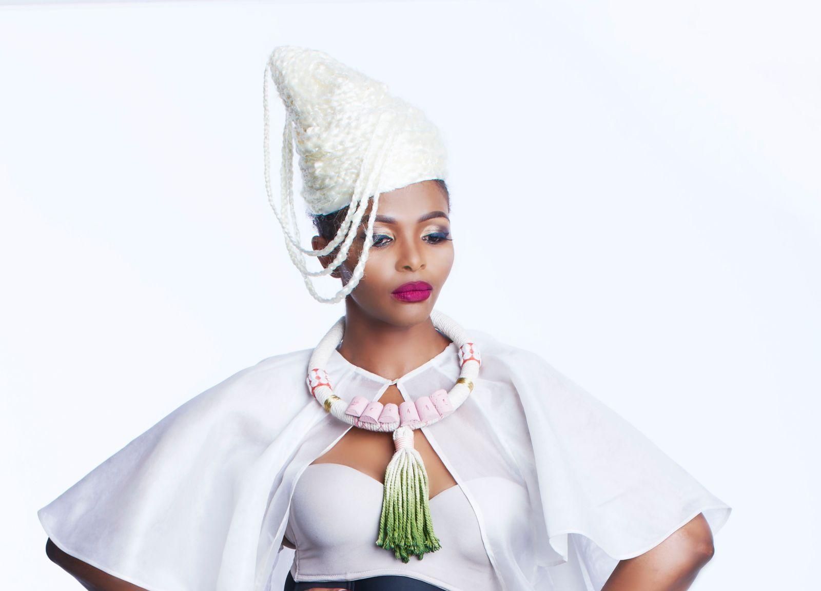 USimphiwe uzoxoxa indaba ngohambo lweminyaka engu-20 emculweni