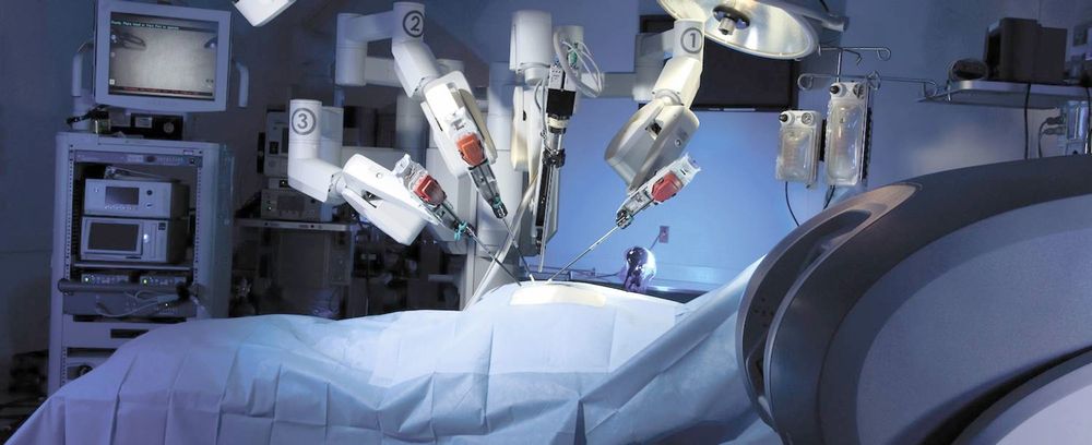 Robotic surgery comes out tops in cancer control research
