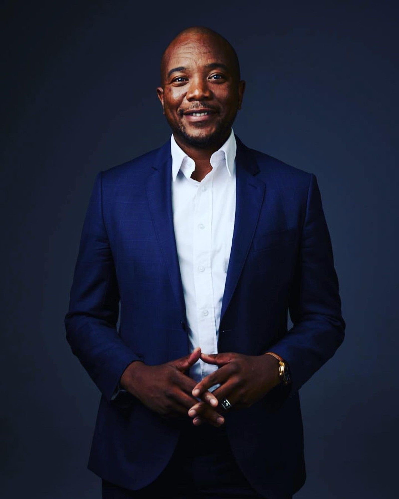 WATCH: Mmusi Maimane unmasked on S3’s ‘The Masked Singer SA’