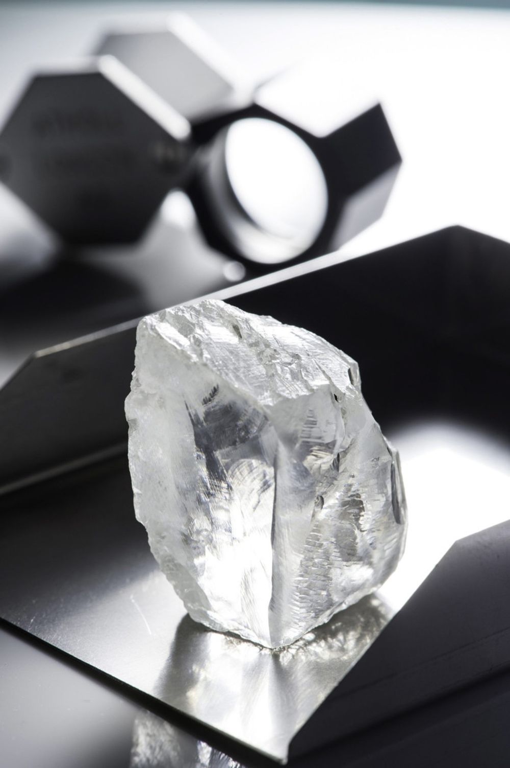 Anglo cuts forecast as diamonds lose their sparkle