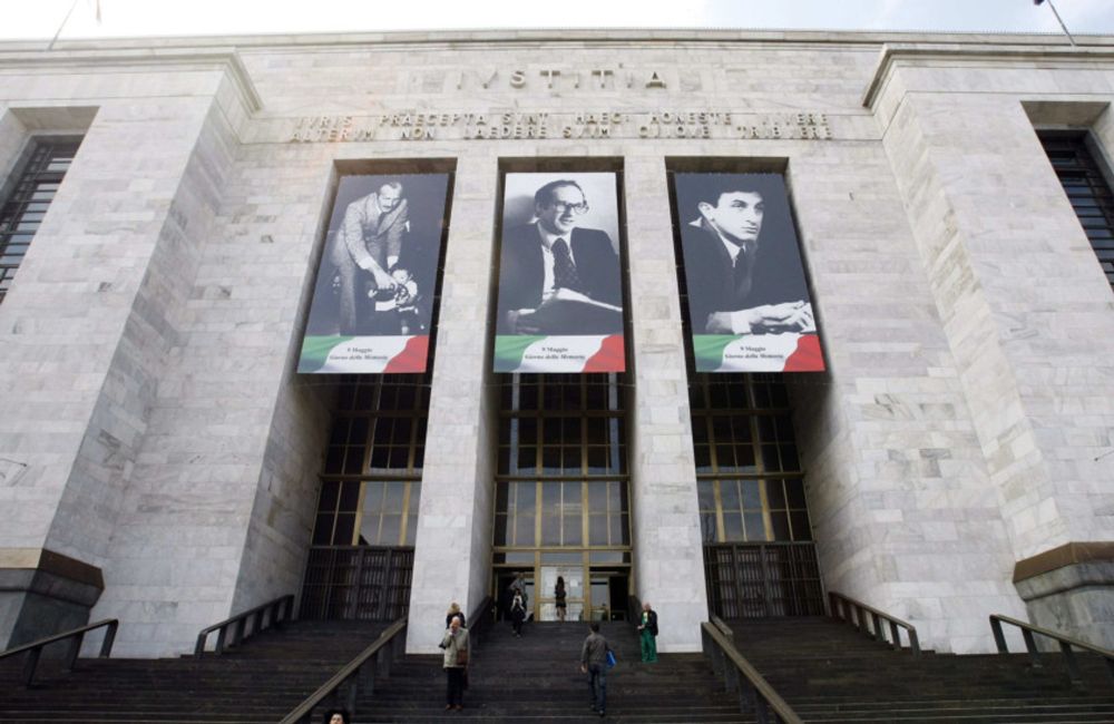 Mafia cashing in on Italy’s euro crisis