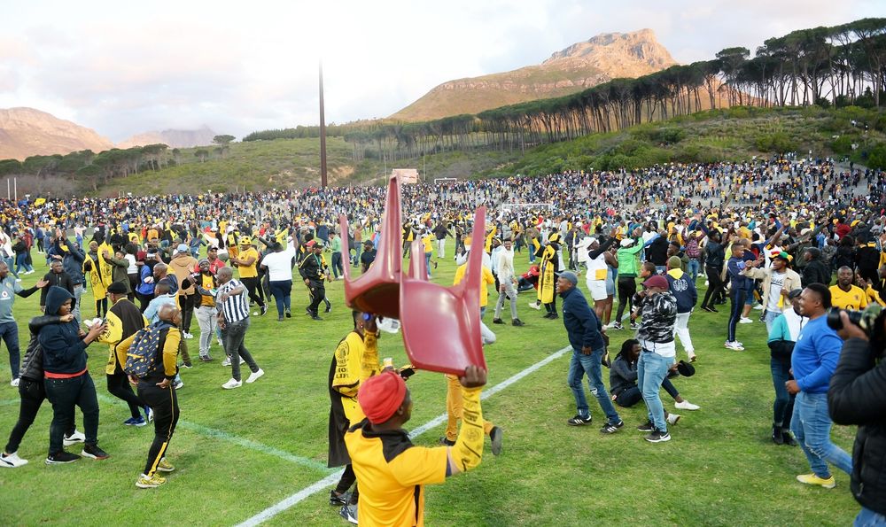 Abalandeli Baphinde Bafaka Ichiefs Ezikweletini
