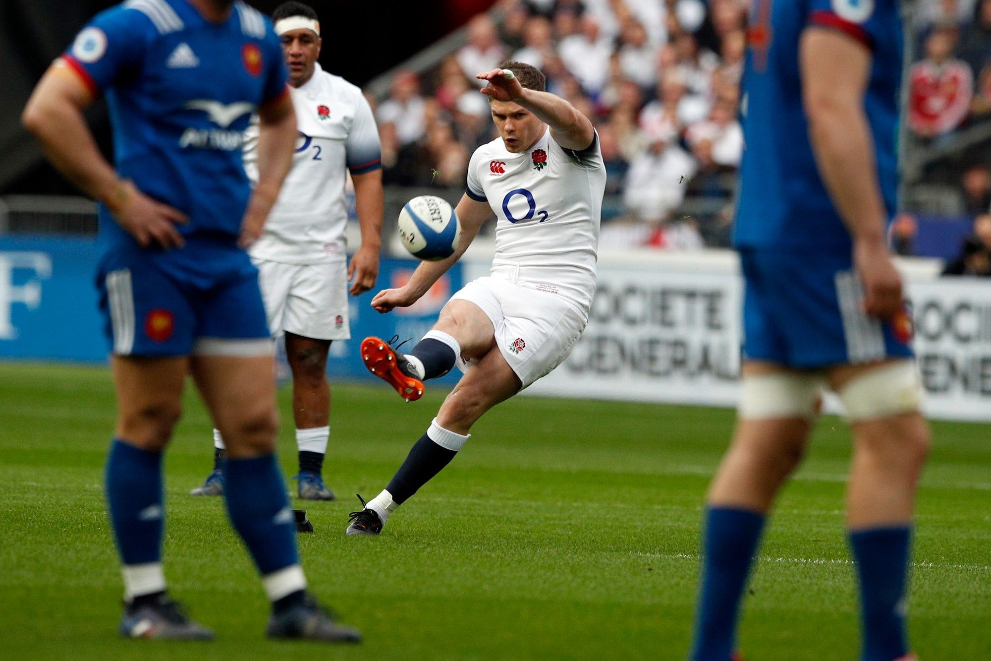 You can rattle him, says Peter Stringer about Owen Farrell