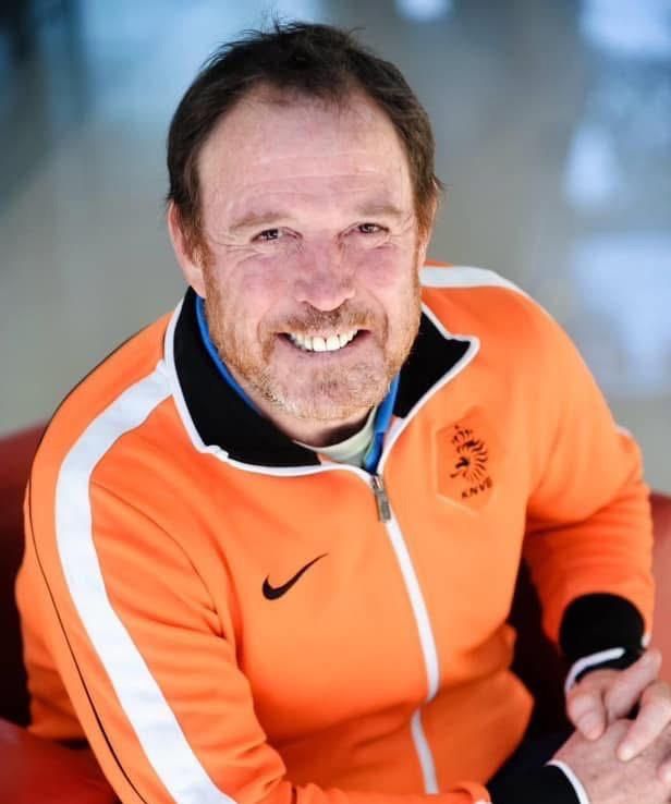 Remembering radio icon Darren Scott