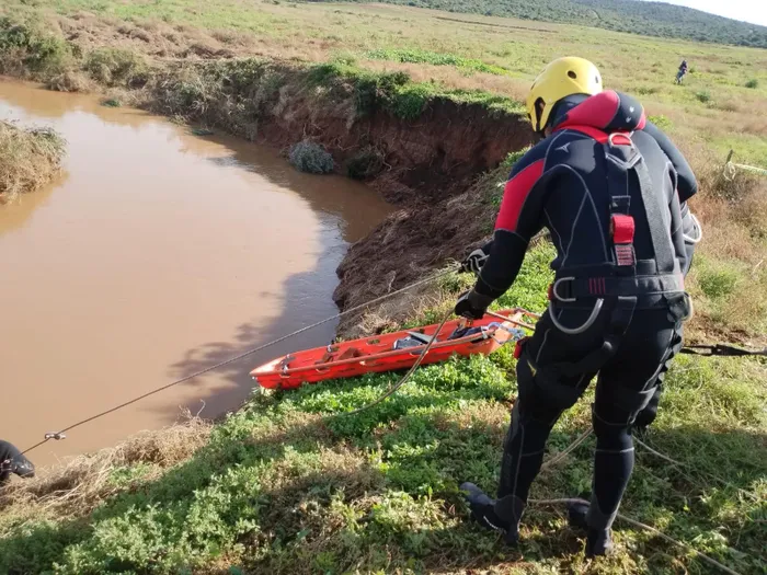 PICS | Missing driver found dead after Hilux plunges into Eastern Cape ...