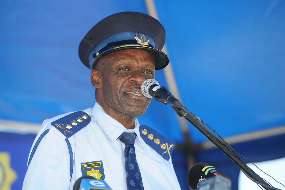 SAPS dismisses 7 members for corruption in connection with R56m car ...