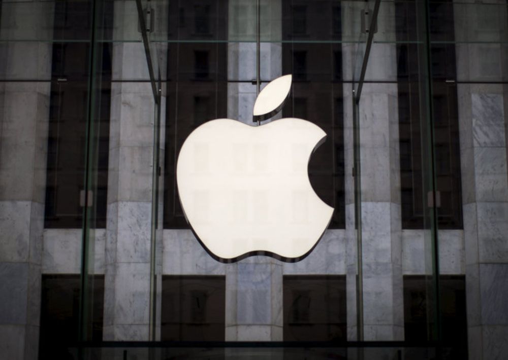 Apple’s bigger iPad a tough sell