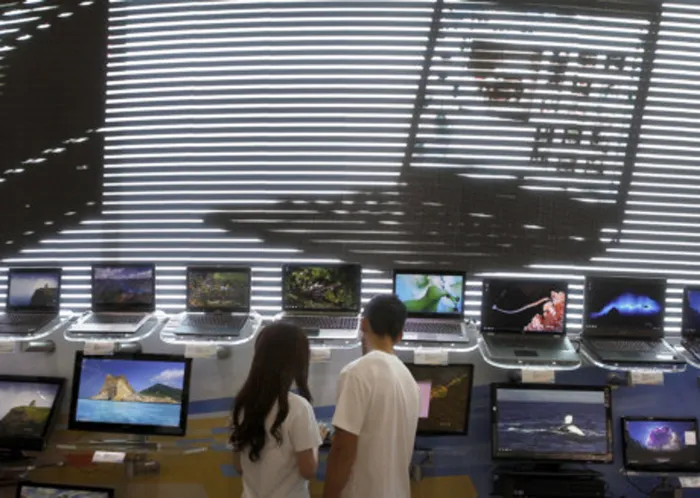 Windows 8 plays catch-up with Apple