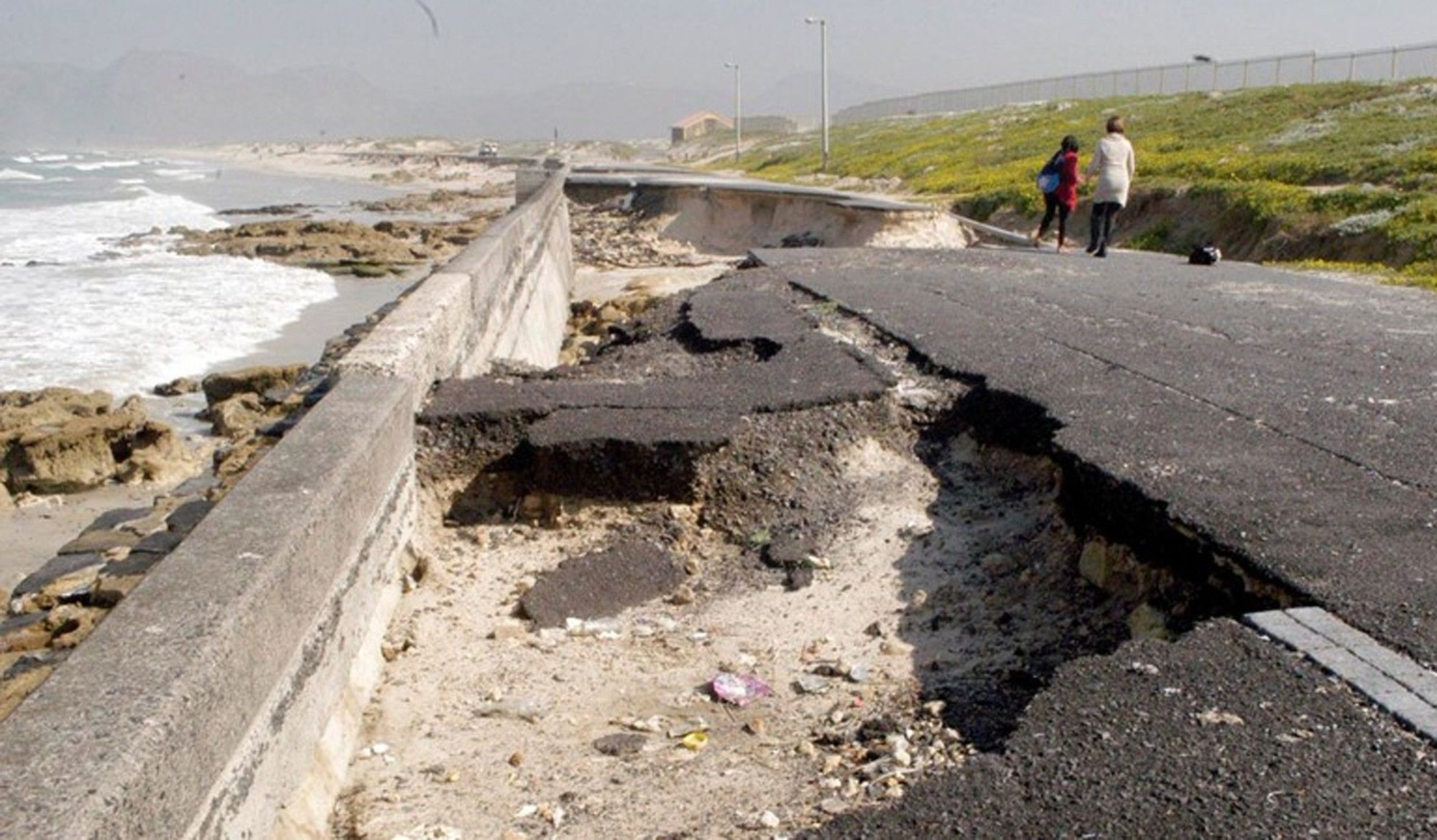 ‘Broken Road’ finally fixed: R25m upgrade of Fisherman’s Lane at ...