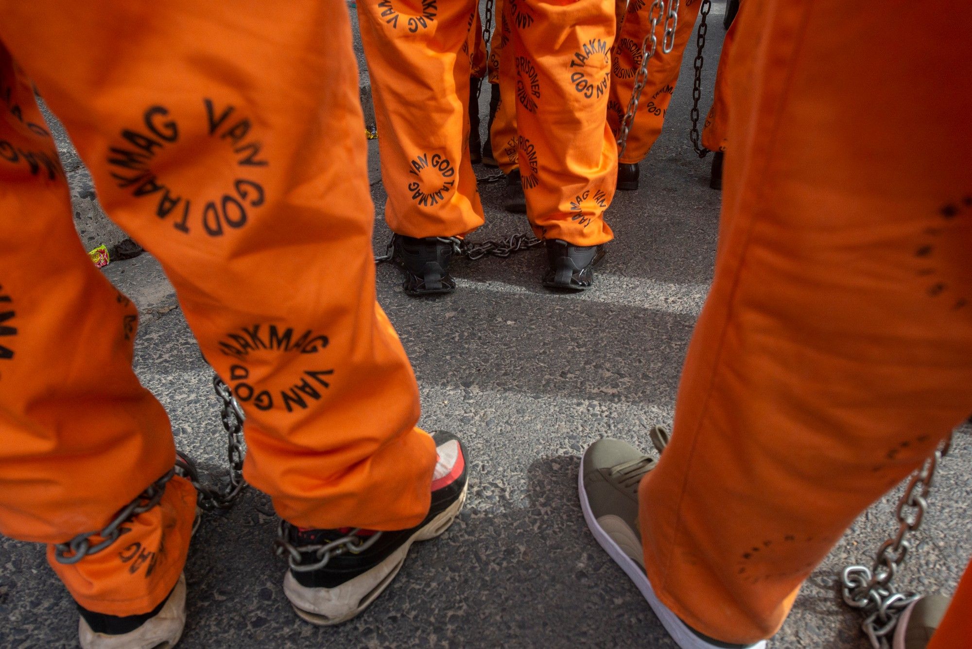 SAPS investigating police vehicle transporting prisoners