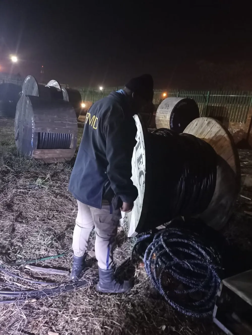 Caught red-handed — guards arrested for stealing copper from municipal ...