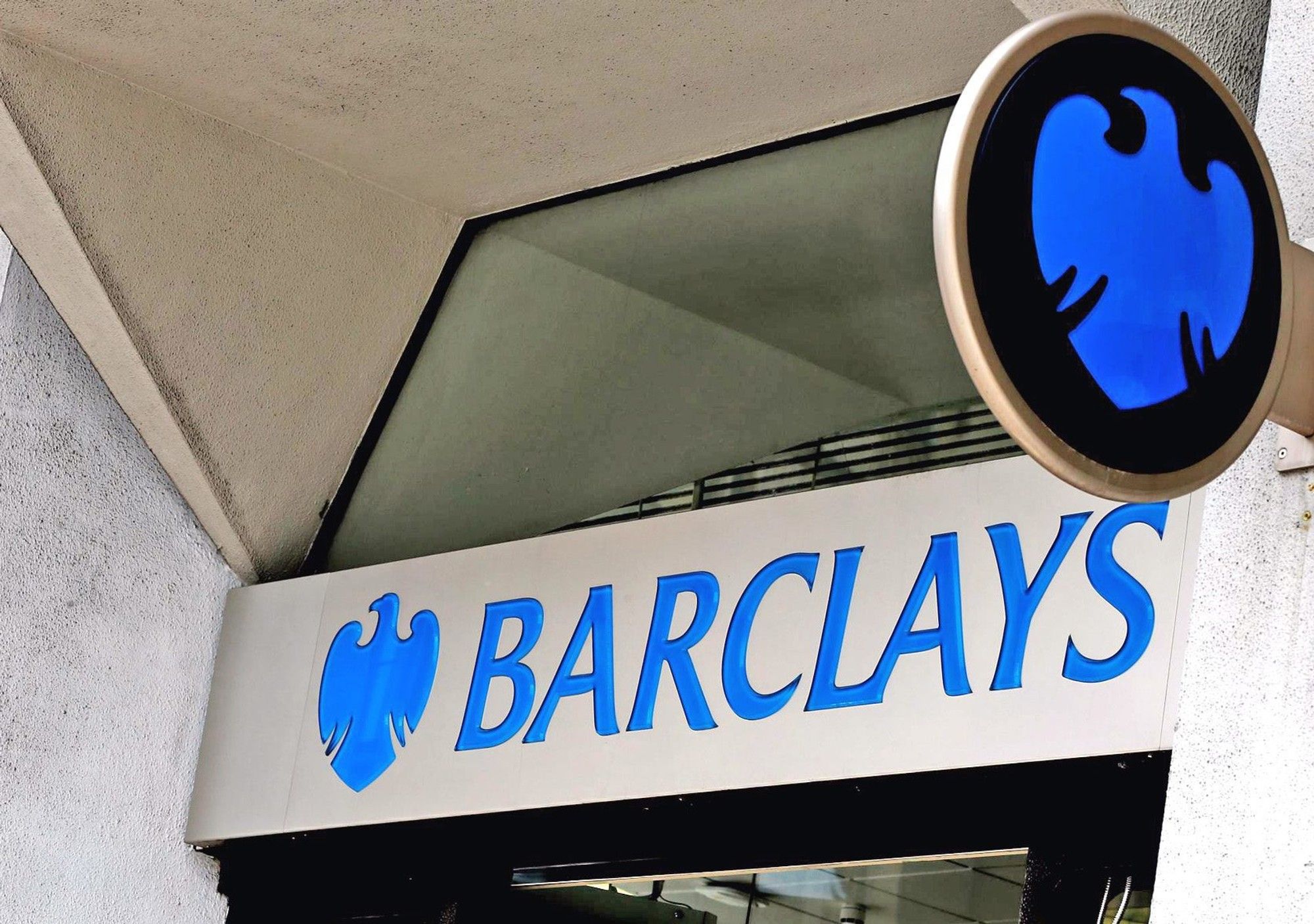UK fines Barclays bank £42m for crime risk failings