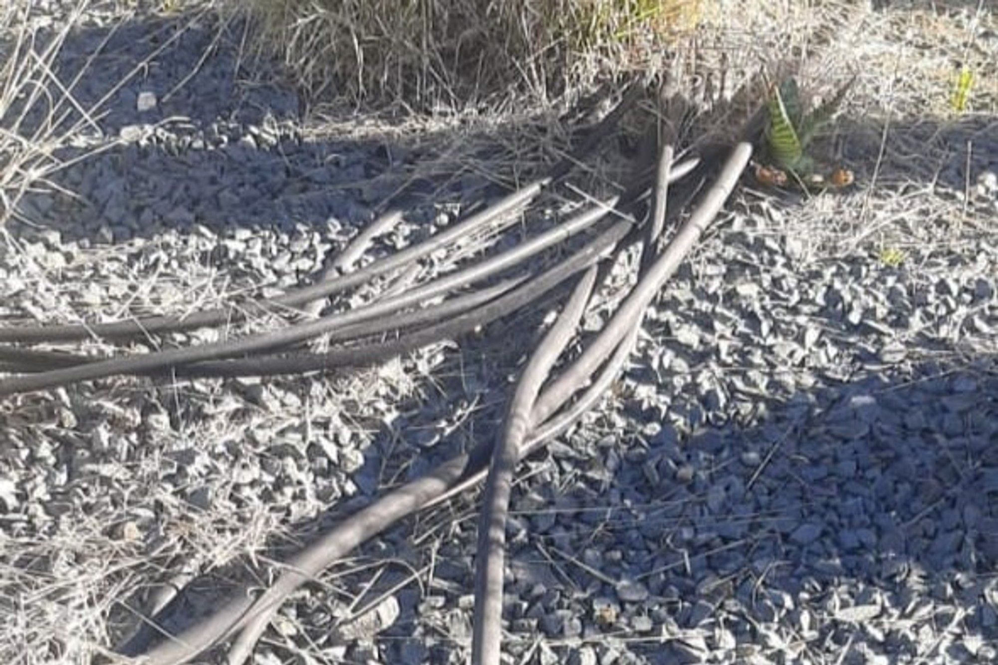 Cable theft the work of a syndicate - residents