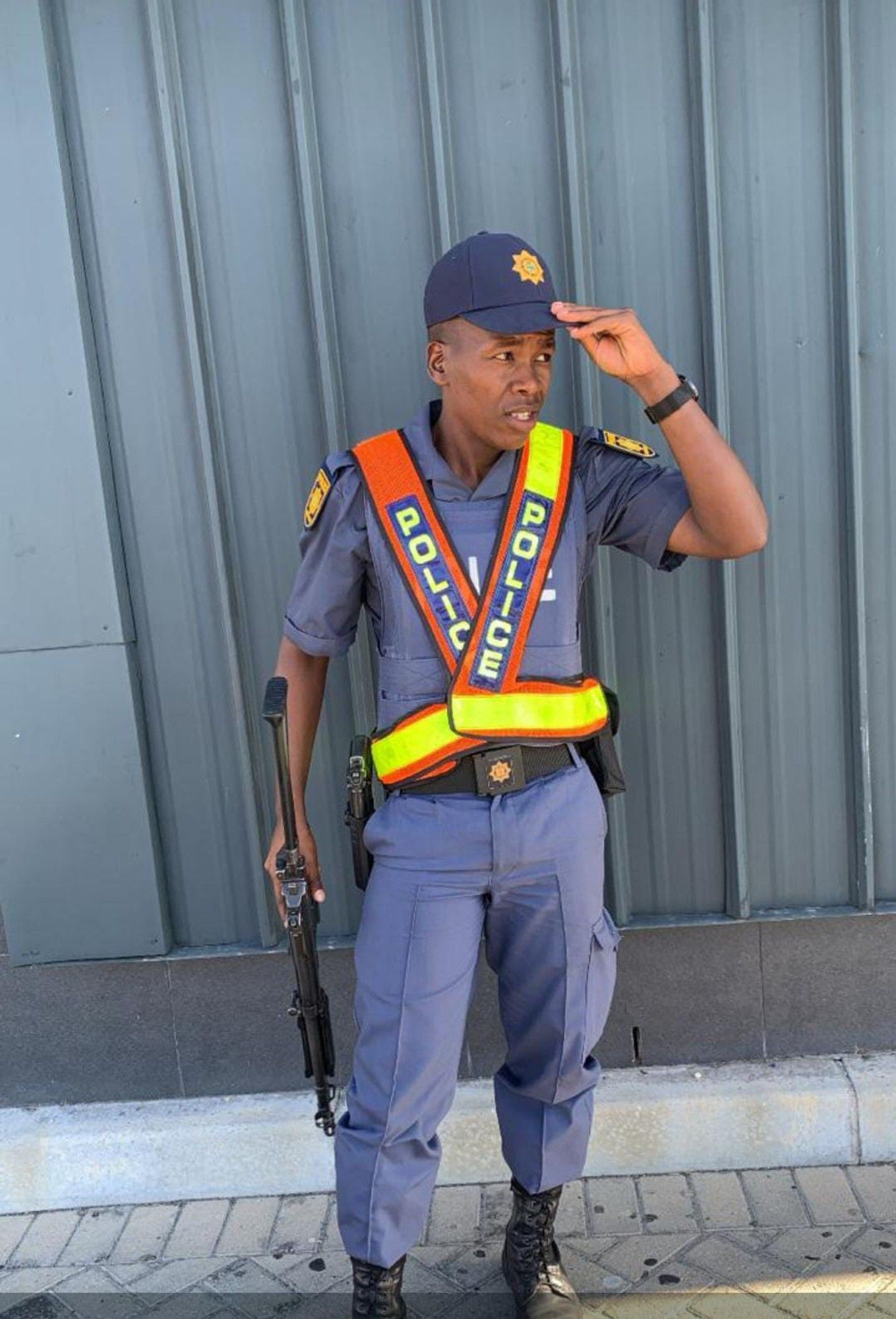 Hawks apprehend suspect linked to the murder of police officer