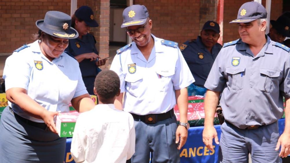 Frances Baard district commissioner donates school uniforms to ...